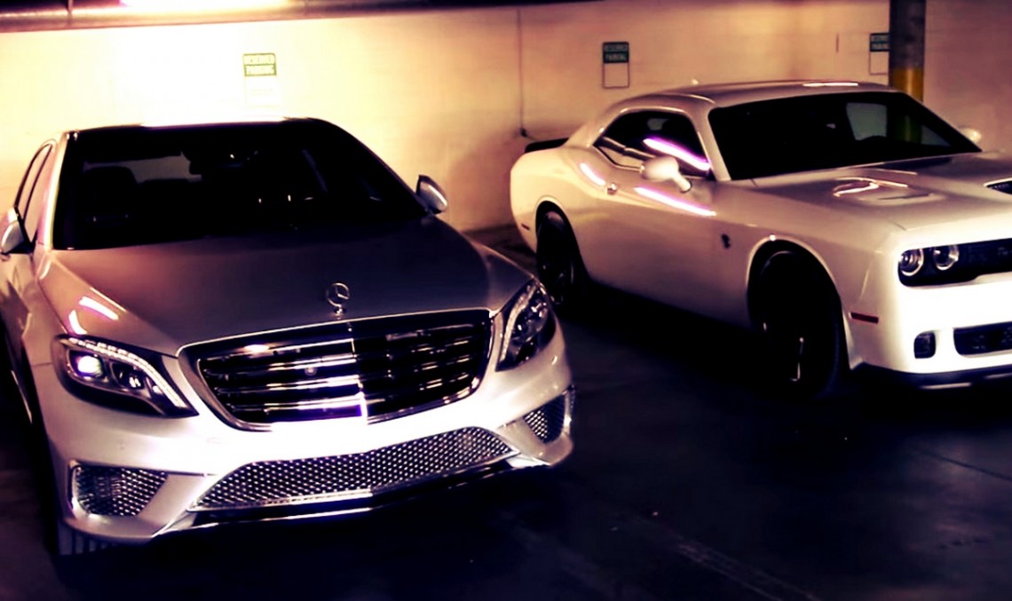Mercedes S 65 AMG and Challenger Hellcat meet in rev battle. VIDEO ...