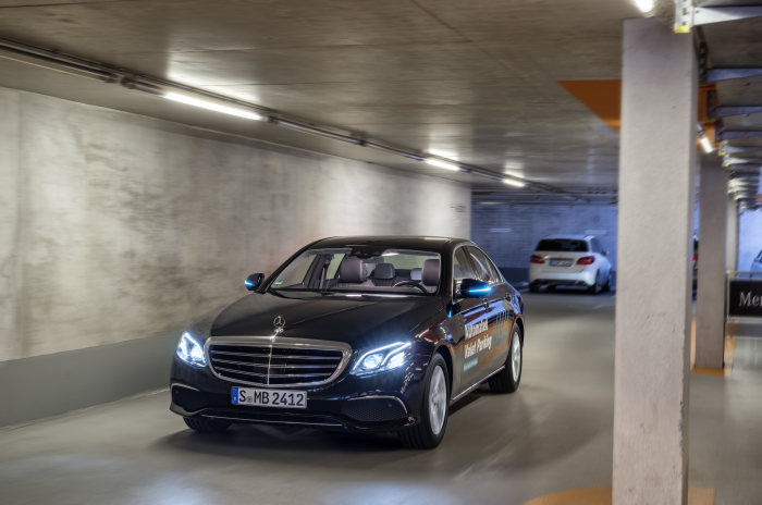 First parking lot in the world where cars park themselves - MercedesBlog