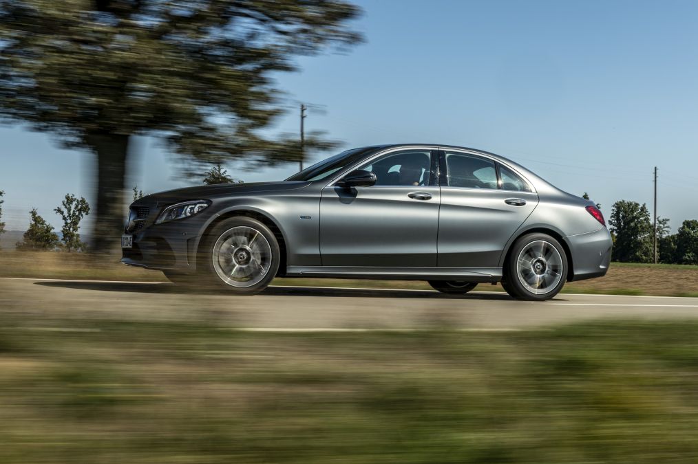 Test drive Mercedes-Benz C 300 de