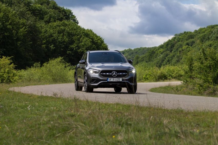 First test drive Mercedes-Benz GLA 200 d 4Matic: a real SUV