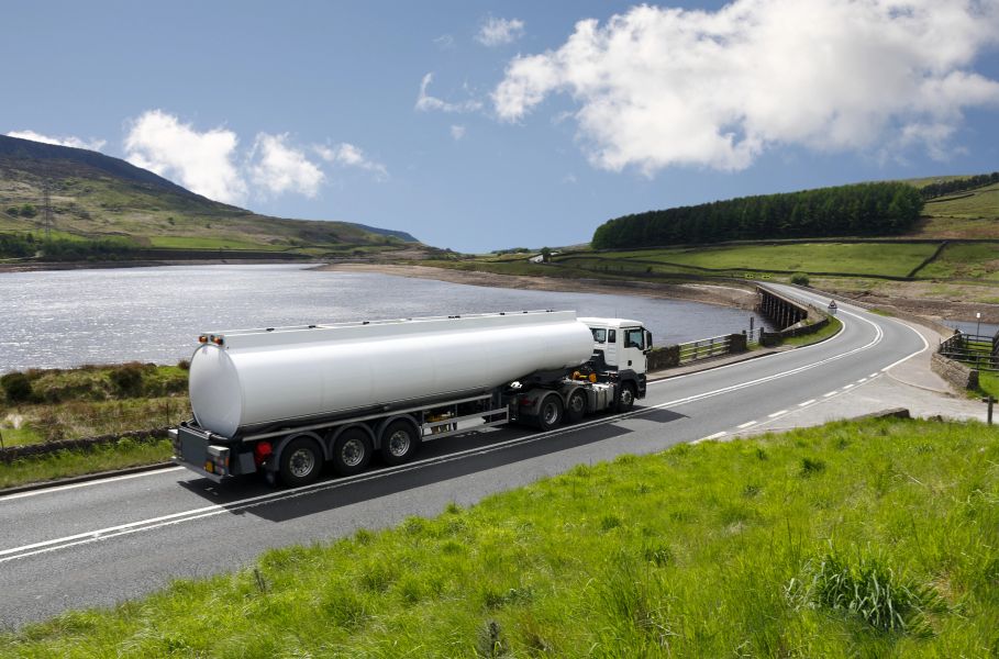 Keeping Job Sites Moving With Reliable Off-Road Diesel Delivery Services